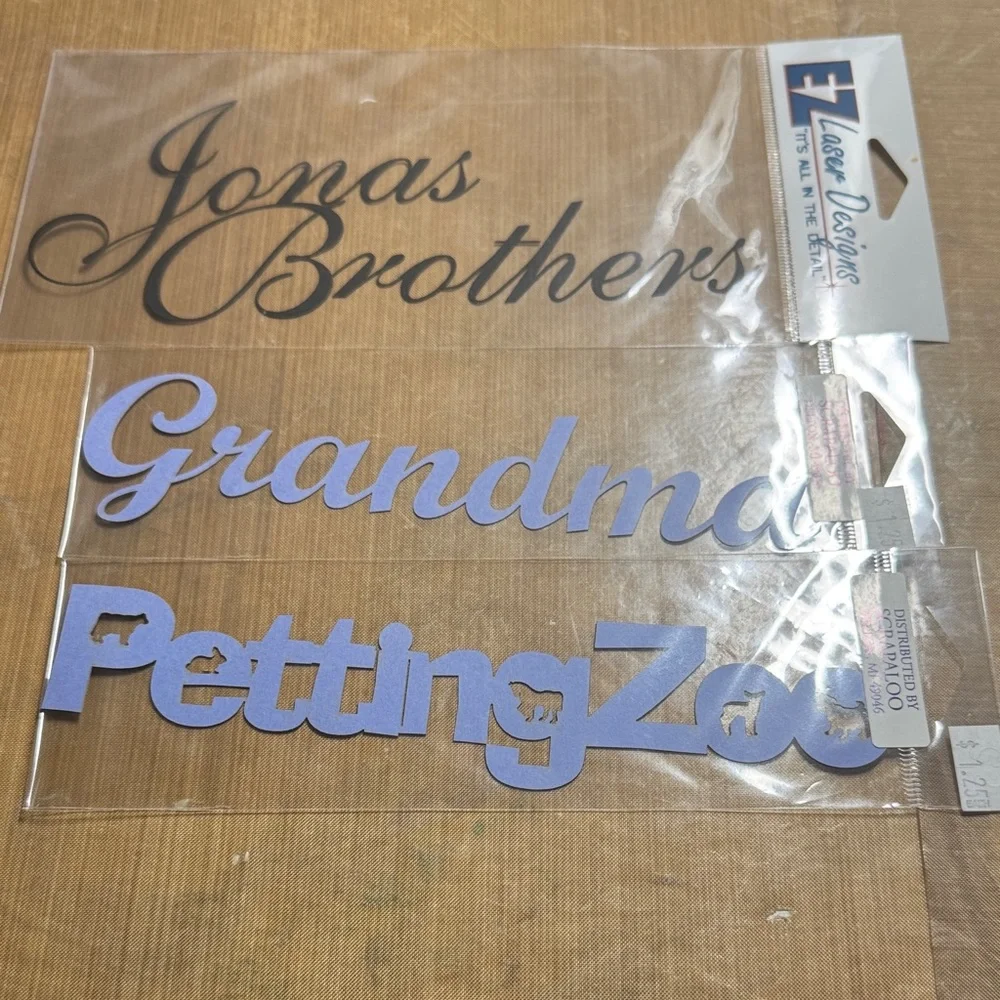 assorted | Design | Grandma Pettingzoo Wall Stickers In Light Blue ...